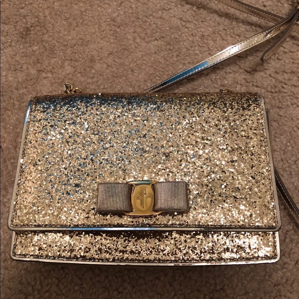 Salvatore Ferragamo Ginny Vara Medium Cross Bag - Gem